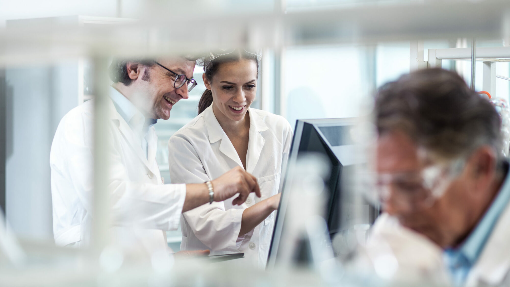 Current Research Projects - SAUERESSIG Group