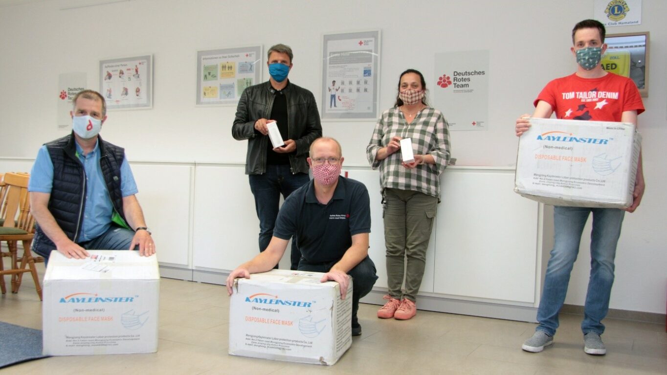 SAUERESSIG spendet Masken ans DRK Vreden - SAUERESSIG Group